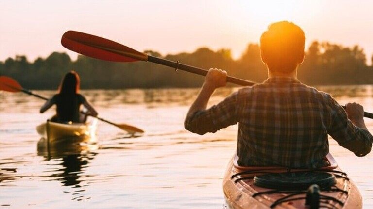 How To Avoid Back Pain When Kayaking?